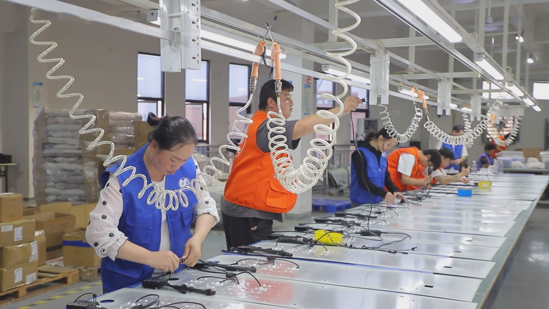 How to Choose a Reliable Outdoor Lighting Fixture Supplier?